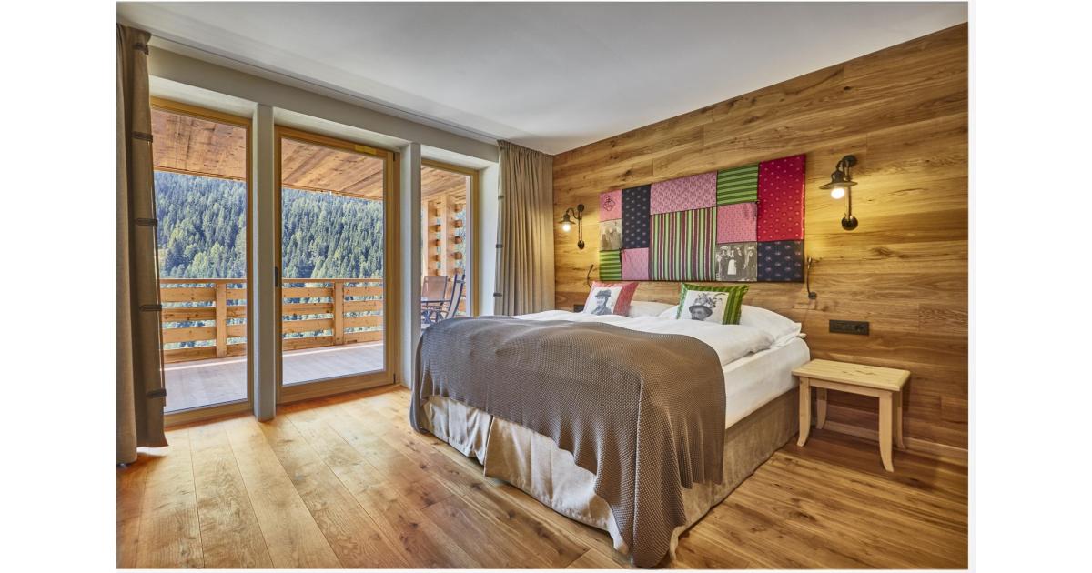 Double room Ladina of Hotel Fanes, Alta Badia, Italy - Ladina